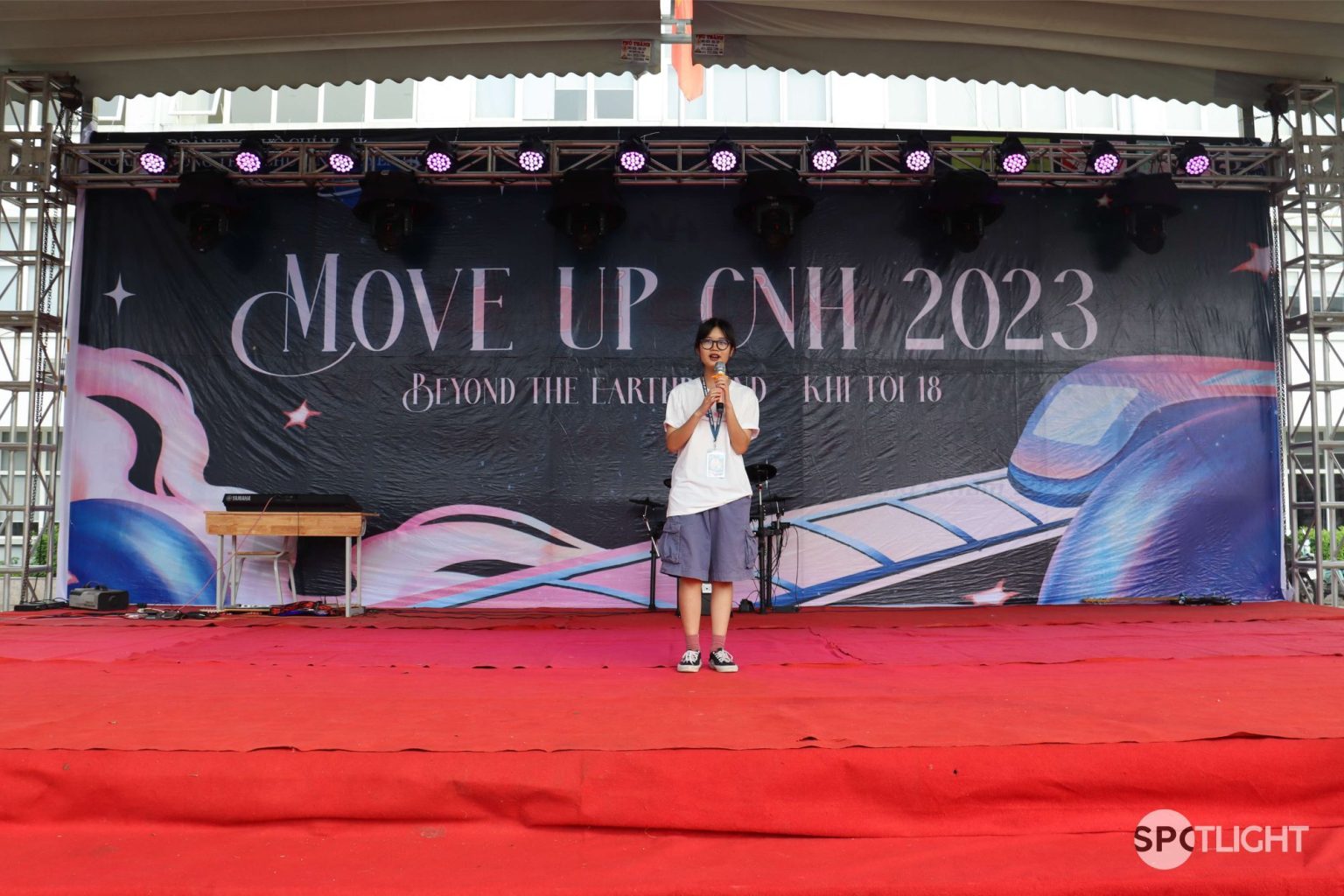 MOVE UP CNH 2023: TẤM VÉ CUỐI CÙNG TRÊN CHUYẾN TÀU THANH XUÂN - CNH ...