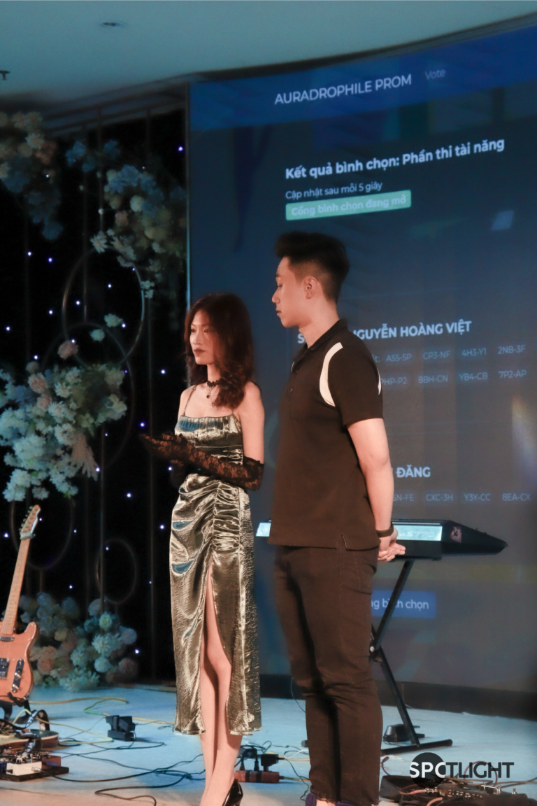 RECAP AURADROPHILE PROM - ÁNH HÀO QUANG RỰC SÁNG TRONG ĐÊM - CNH Spotlight
