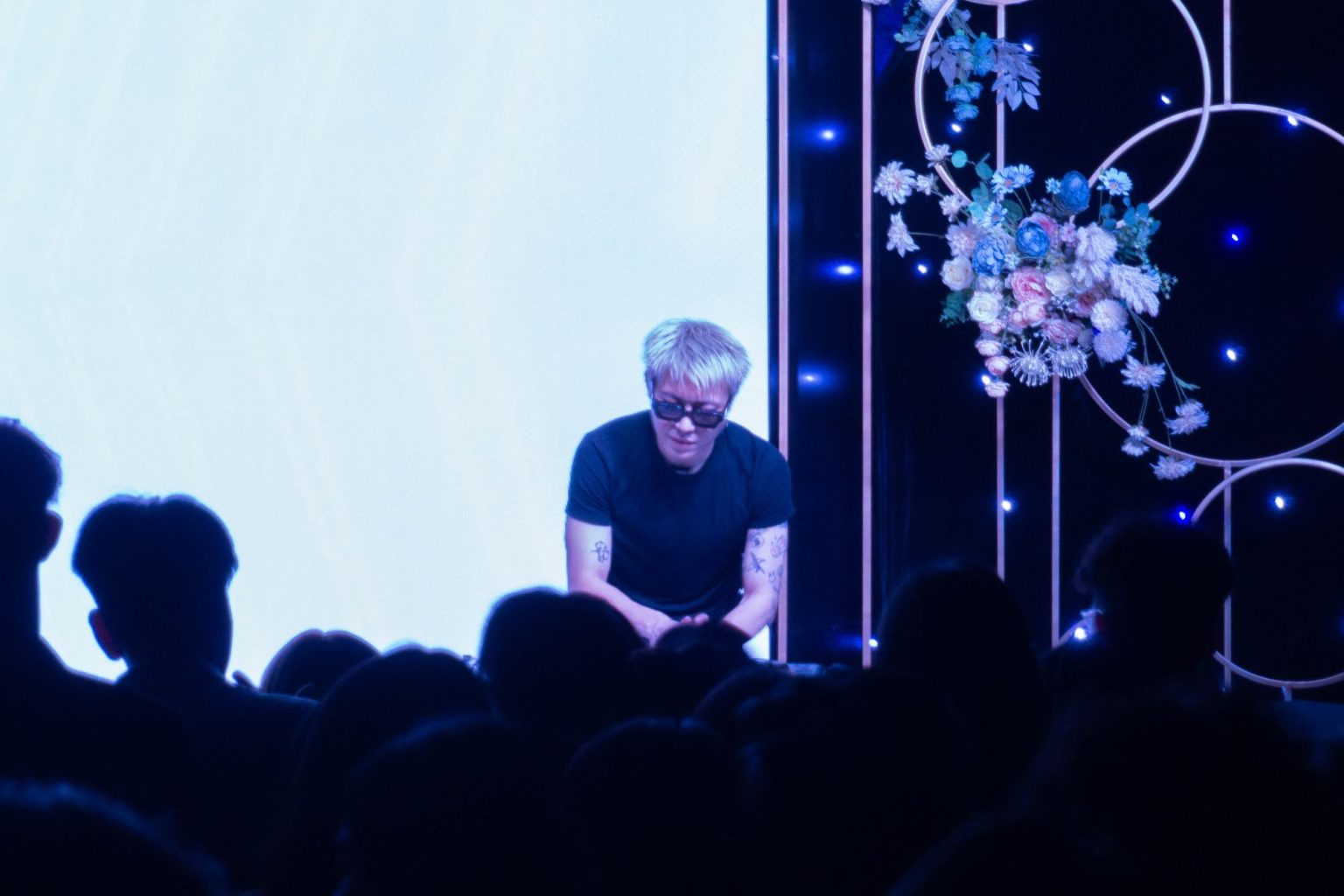 RECAP AURADROPHILE PROM - ÁNH HÀO QUANG RỰC SÁNG TRONG ĐÊM - CNH Spotlight